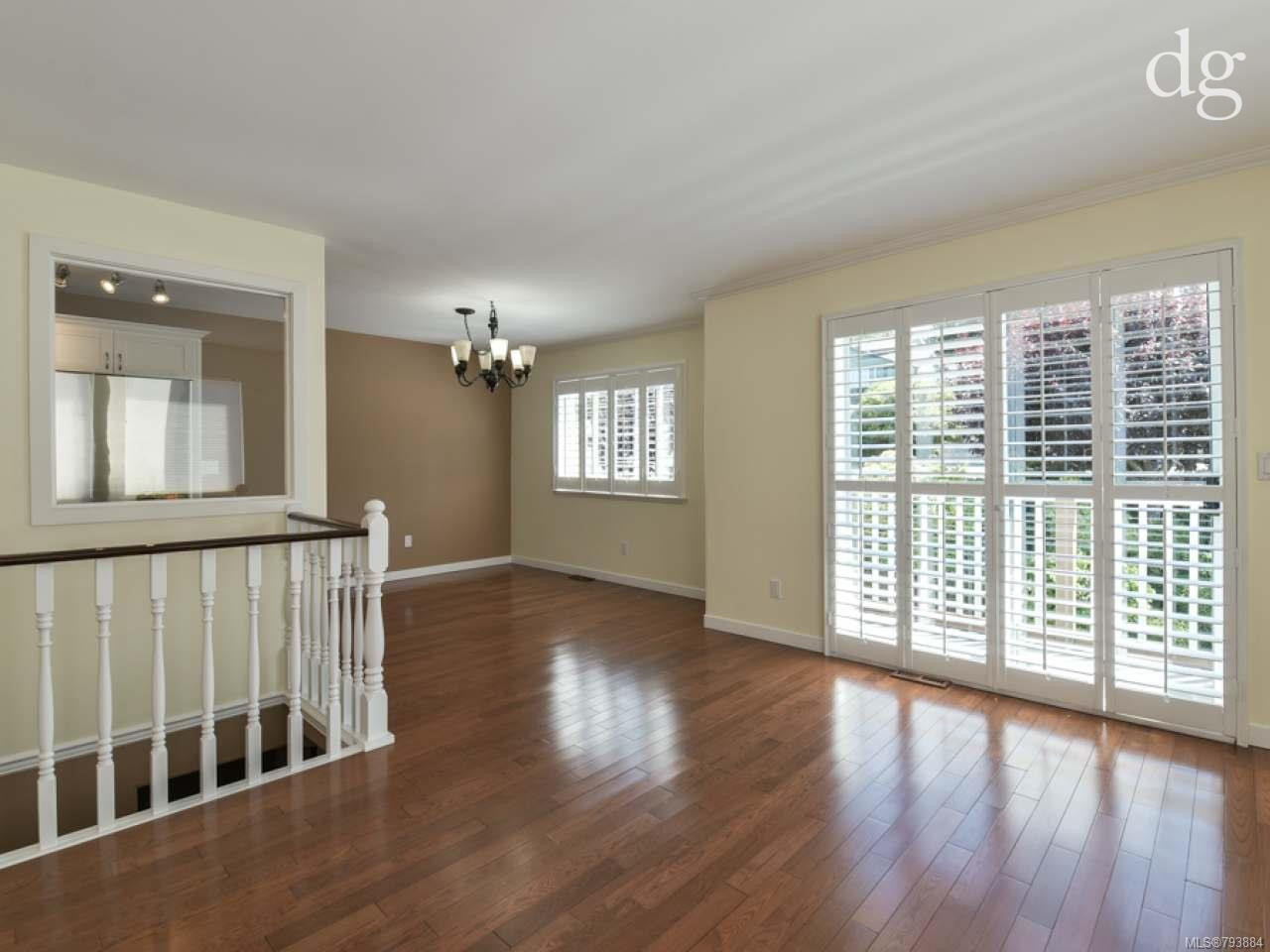 5758 Kerry Lane, Nanaimo - Vancouver Island and Nanaimo Real Estate