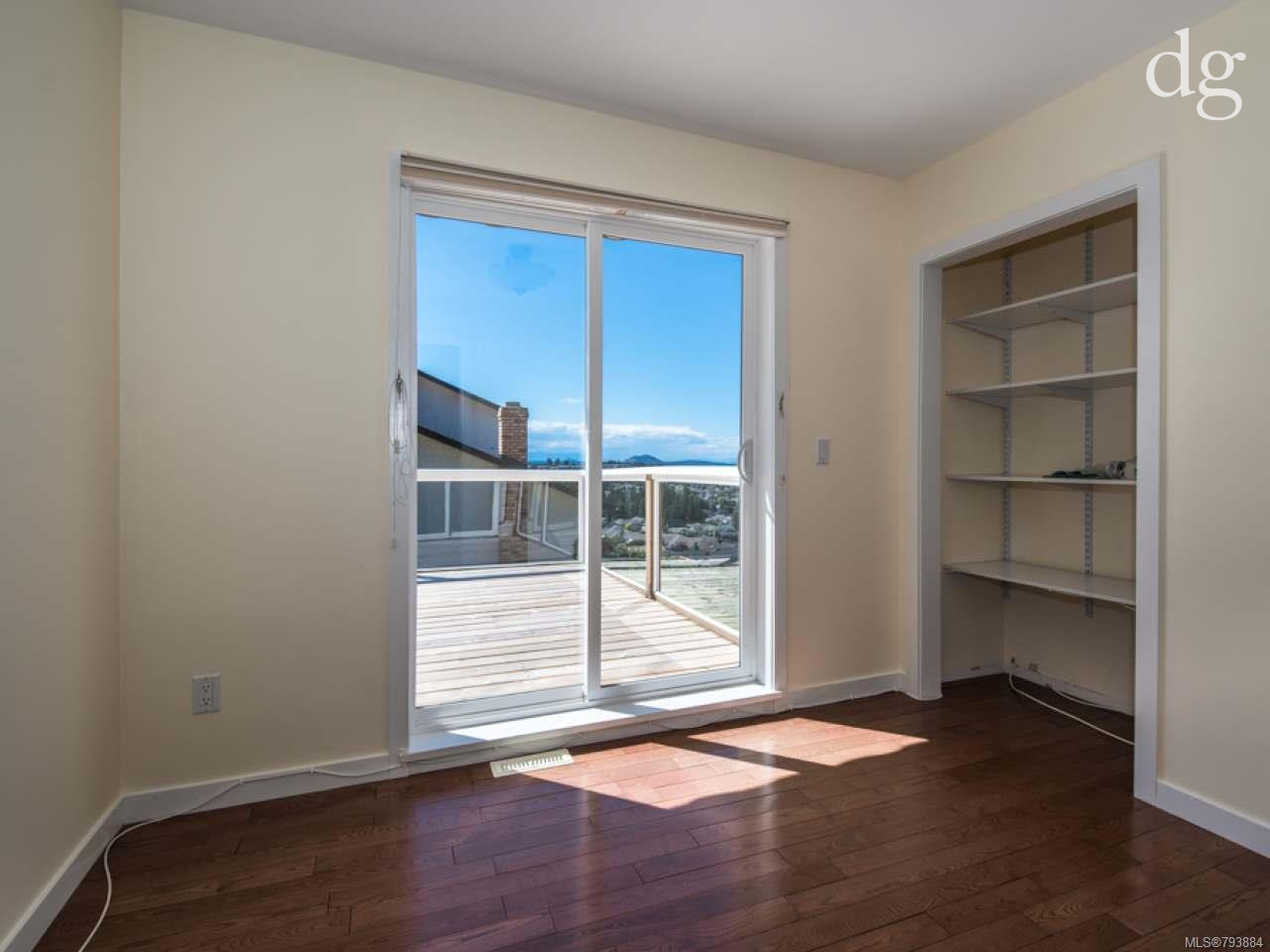 5758 Kerry Lane, Nanaimo - Vancouver Island and Nanaimo Real Estate