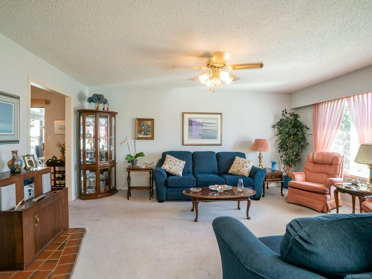 907 Spring Pl, Nanaimo - Vancouver Island and Nanaimo Real Estate